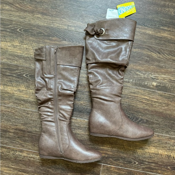 BareTraps | Shoes | New Bare Trap Boots 85 | Poshmark